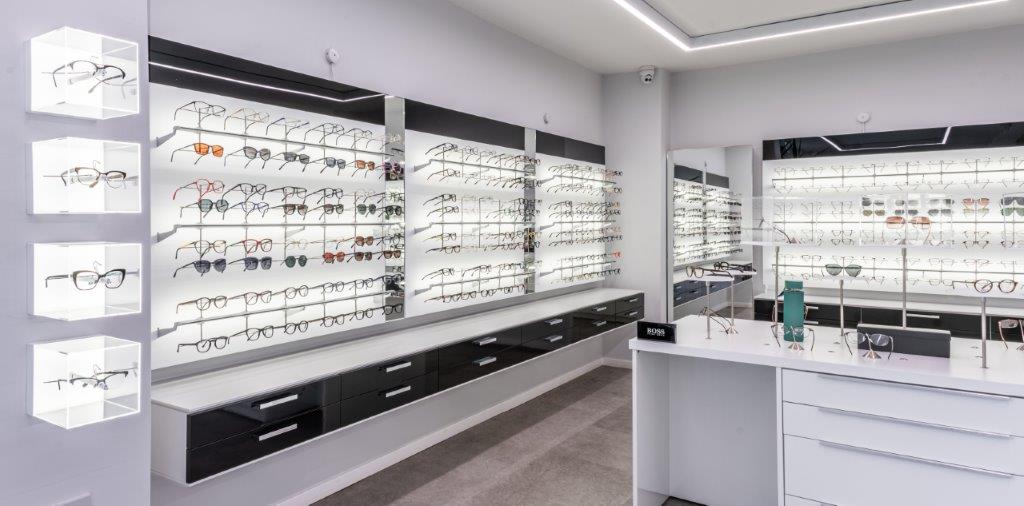 Customize Your L'Écurie Paris Eyewear at The Spectacle Factory!